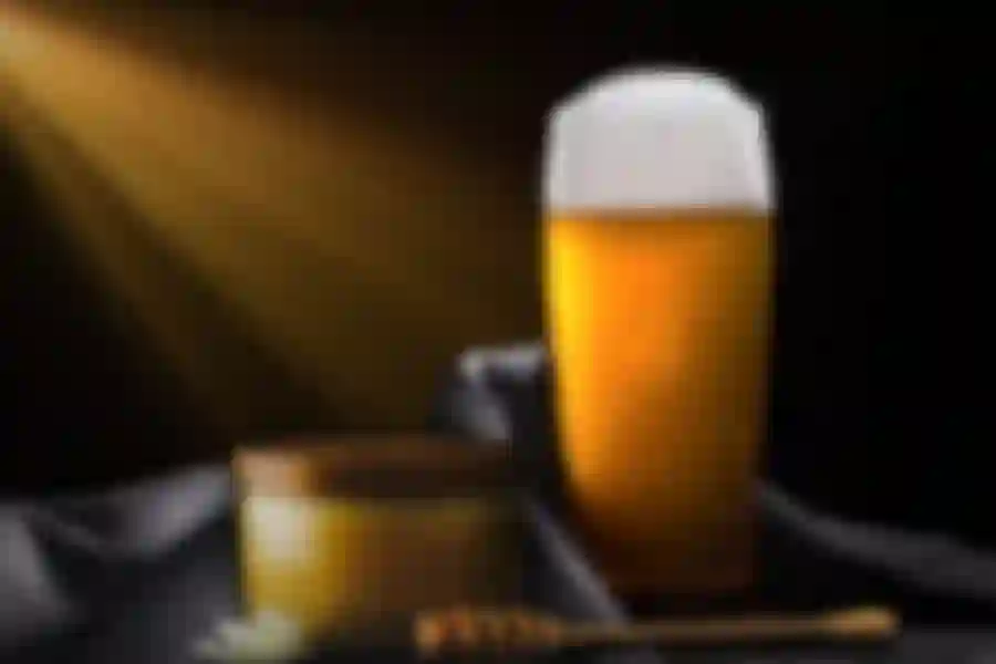 Cerveja de mel caseira
